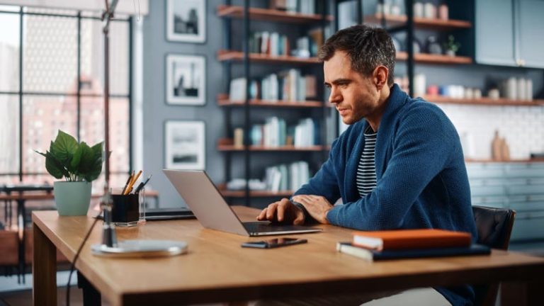 Employees Using a Personal Computer for Work is a Bad Idea